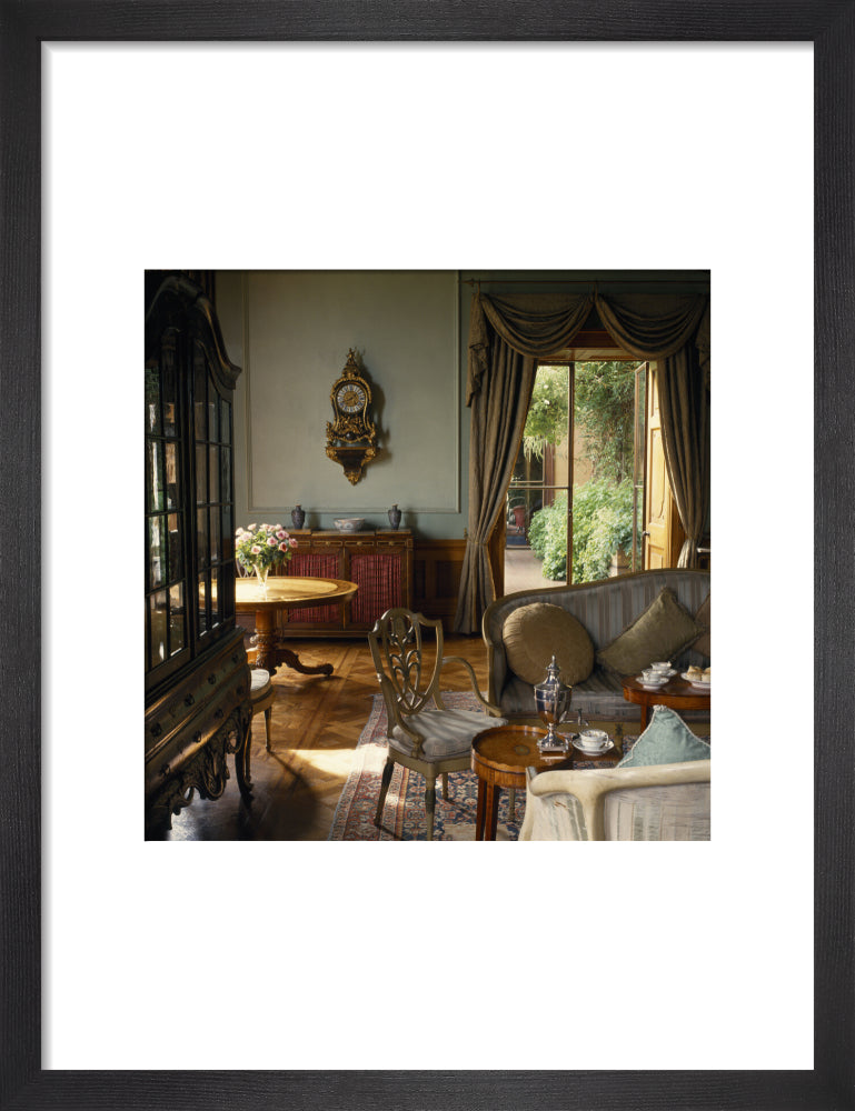 Sunlight shining through the window of the Drawing Room – National ...